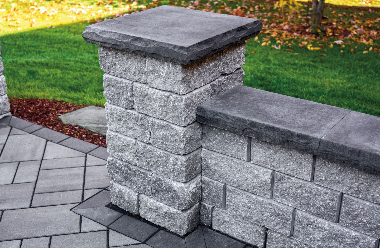 CastStone™ Rockface Coping - Ideal Block