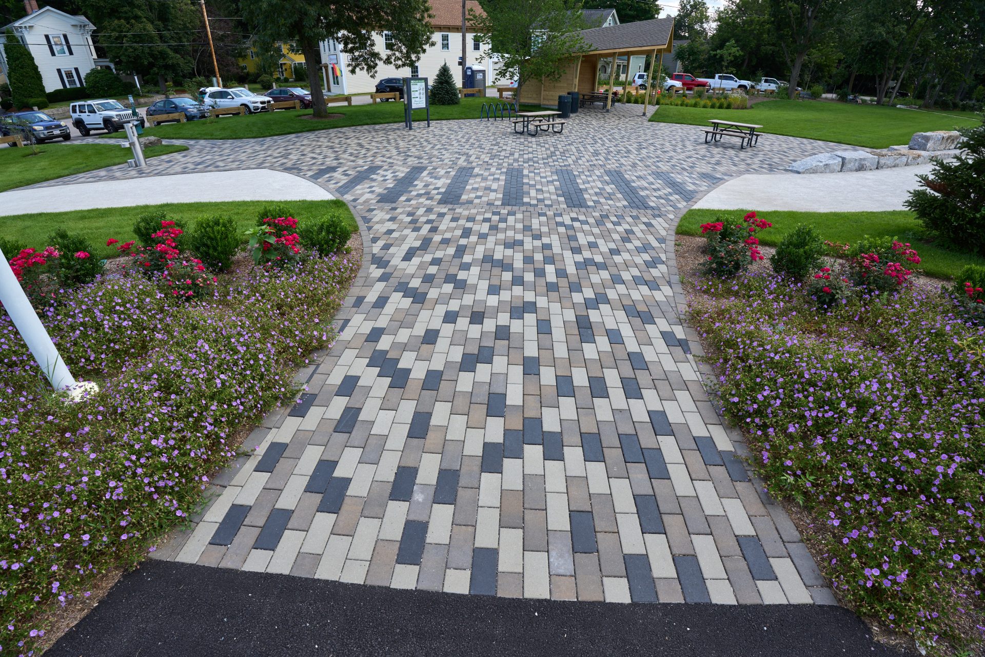 Featured Projects - Ideal Block